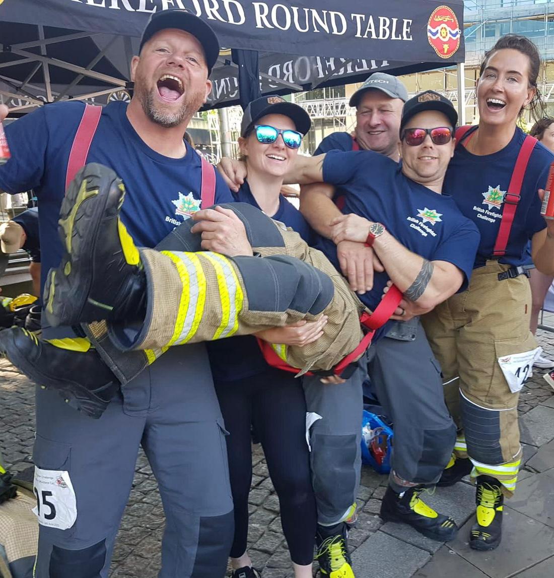 Firefighters win medals in Wales - NFRS