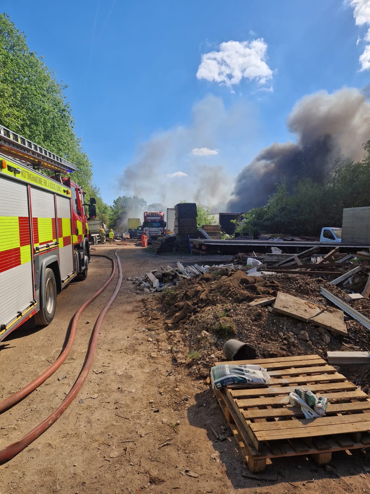 Large Fire On Tranker Lane, Worksop - NFRS