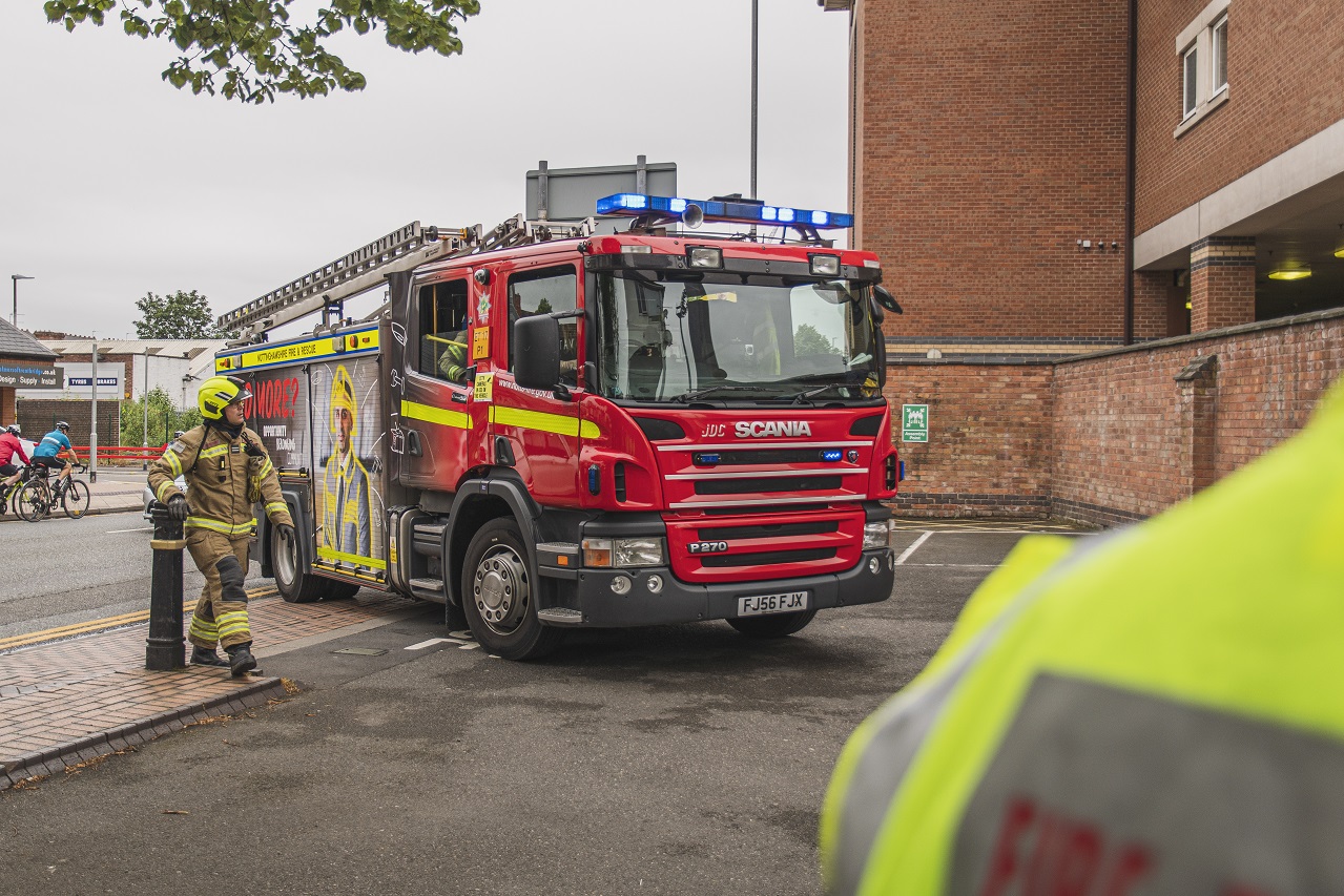 Warning after parked cars block fire engine - NFRS